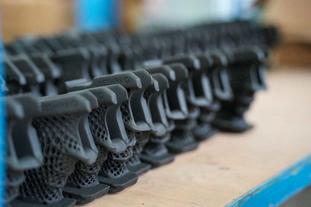 MESHPRO I Shooting Grips & Accessories